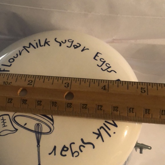 Kitchen | Vintage Container Ceramic With Locking Lid Large Rubber Seal ...